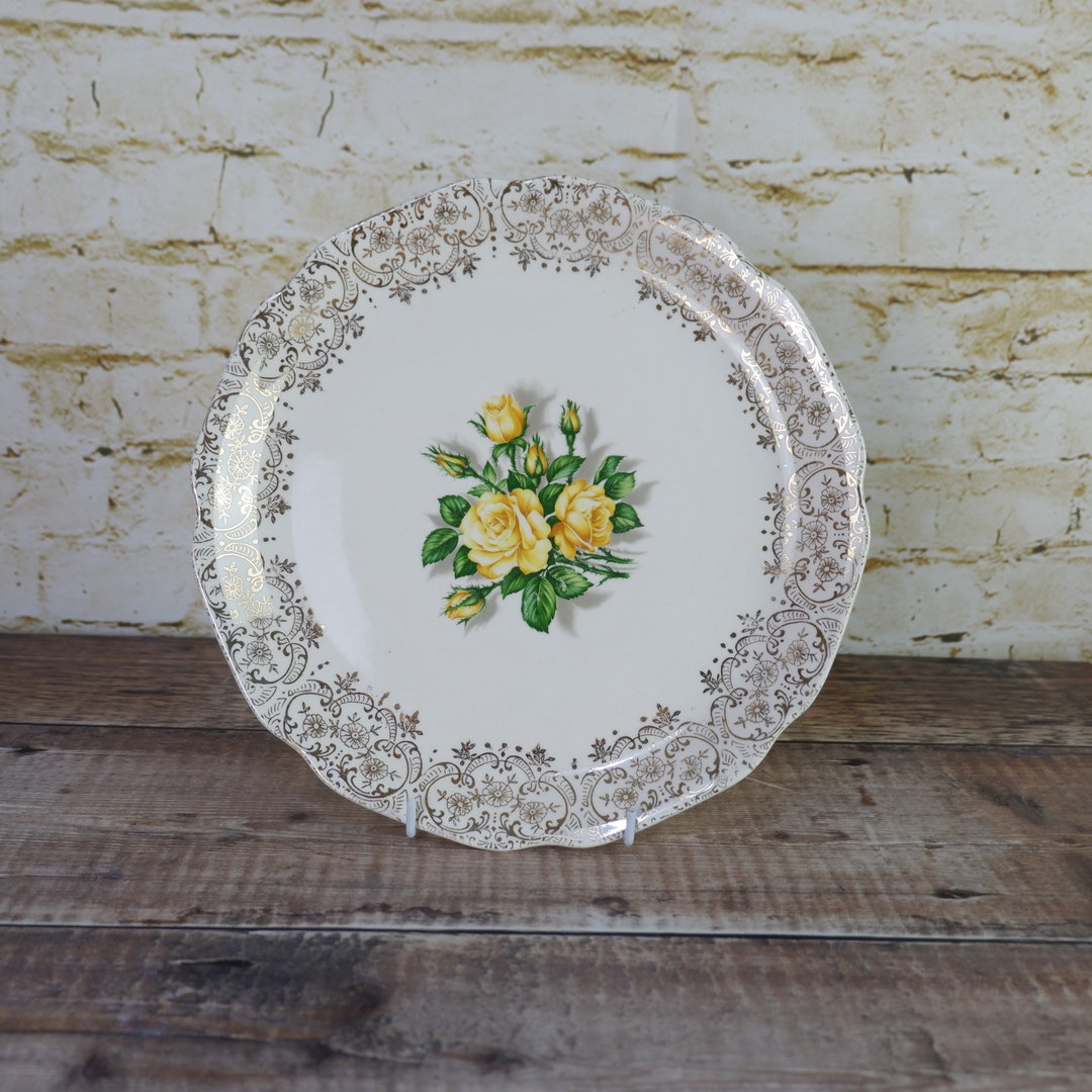 Vintage Gold Plated Display Plate - Etsy