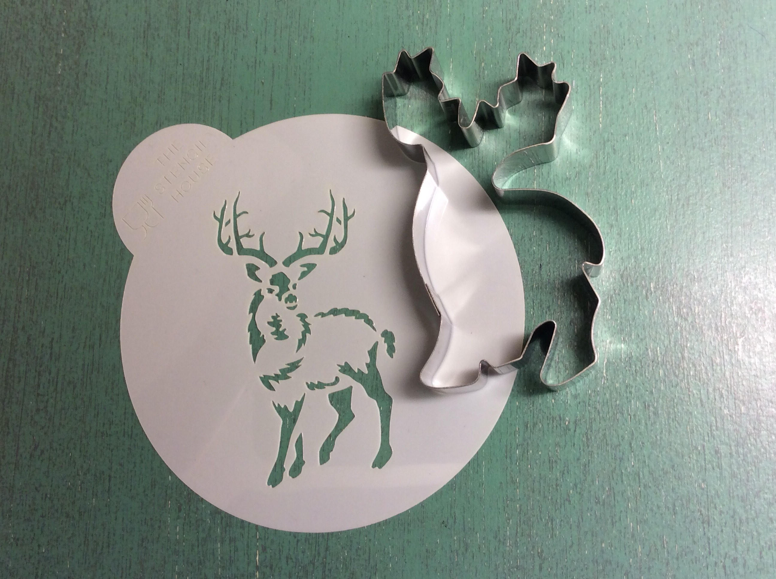 Standing Stag Cutter & Stencil Set - Etsy