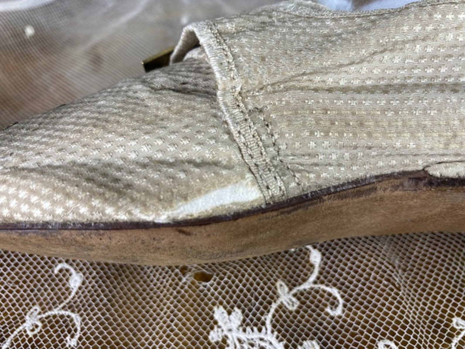 1790 Embroidered Rococo Shoes, Antique Shoes, Pumps, Antike Schuhe ...