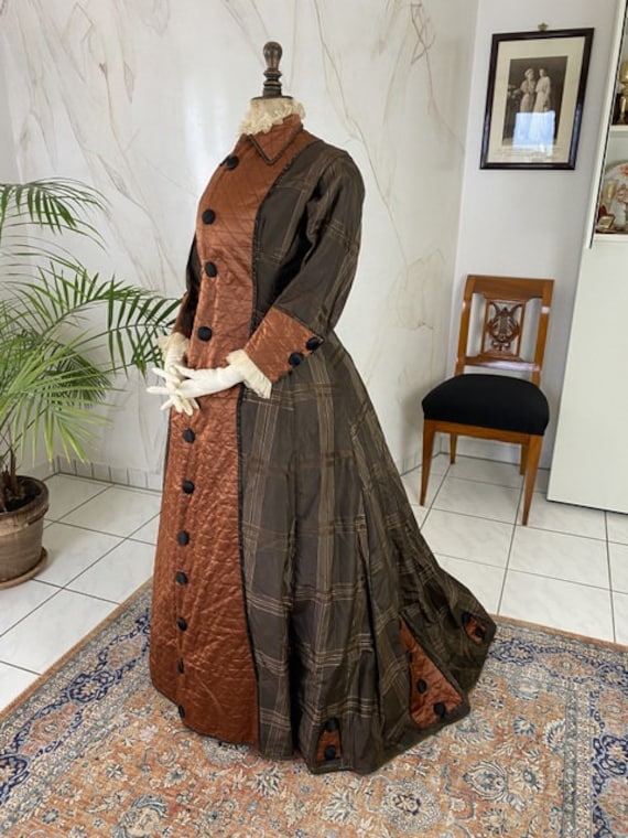 1870 Wrapper, antique wrapper, antique dressing gown,… - Gem