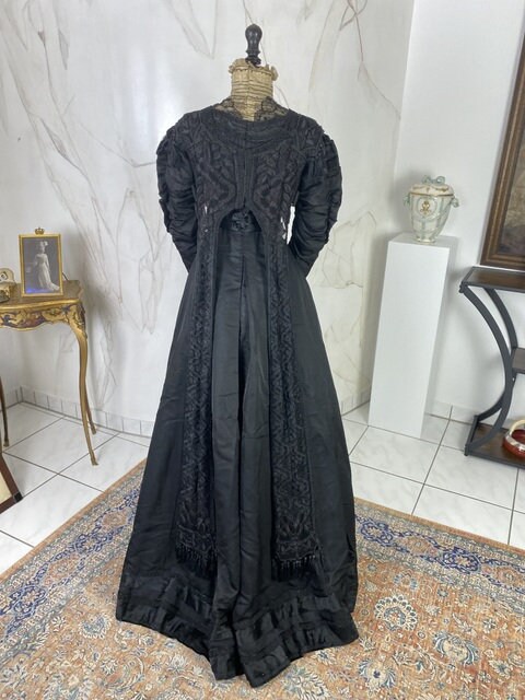 1906 Art Nouveau Reception Dress, Antique Dress, Antique Gown, Antikes ...