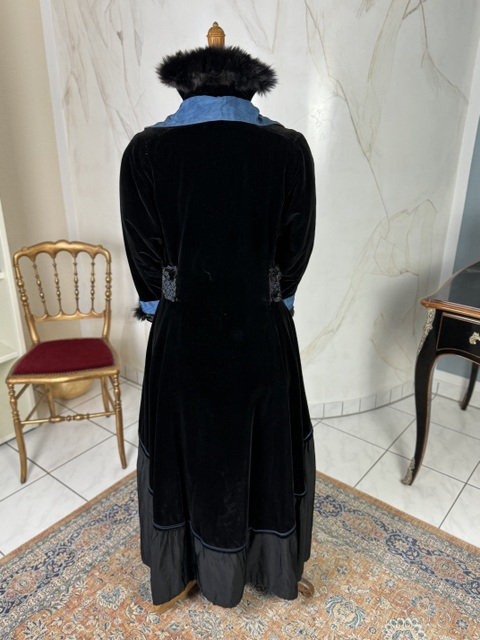 1915 Velvet Edwardian Coat, Blue Moiré Silk & Rabbit Fur Trim - Etsy
