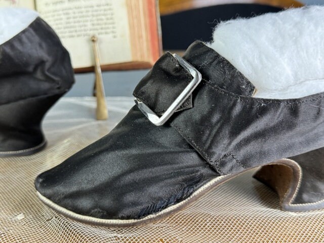 1730s-1740s Late Baroque Women's Shoes, Antique Shoes, Antique Rokoko ...