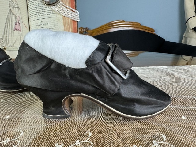 1730s-1740s Late Baroque Women's Shoes, Antique Shoes, Antique Rokoko ...