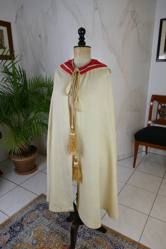 1866 Wool Cape, antique cape, victorian cape, antique… - Gem