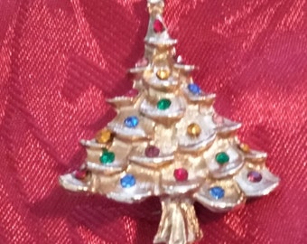 Christmas tree pin | Etsy