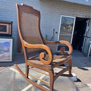 1800s Antique Rocking Chair - Etsy