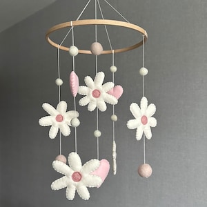 Baby Girl Mobile - Mobile Baby - Babyshower Gift - Baby Mobile - Daisy ...