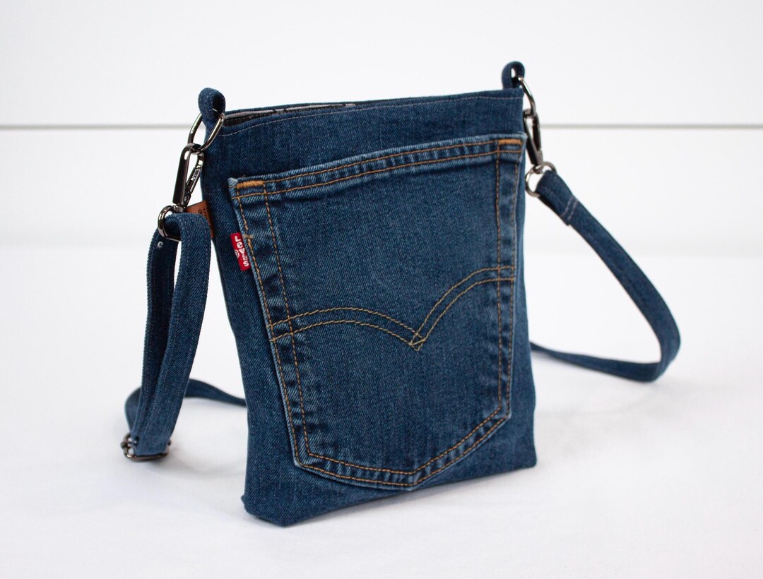 Levi's Jean Pocket Crossbody Phone Bag // Gunmetal Hardware, Grey/black ...