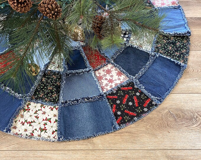 Christmas Patch Tree Skirt 2 Pattern, CMQ128, Patchwork Christmas Tree ...