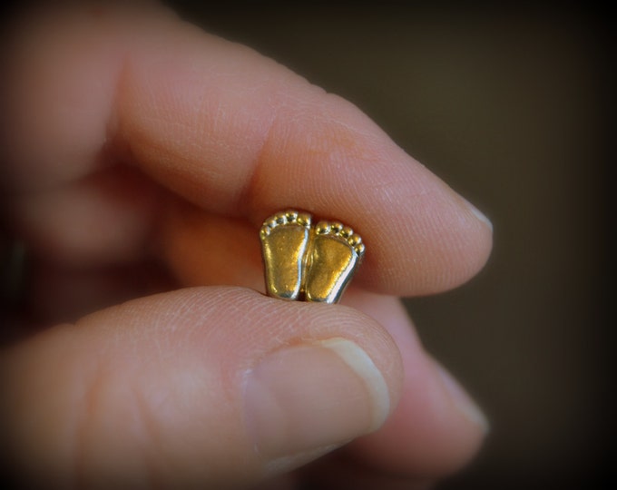 Precious Feet Pin Tie Tack, International Pro-life, Heritage House '76 ...