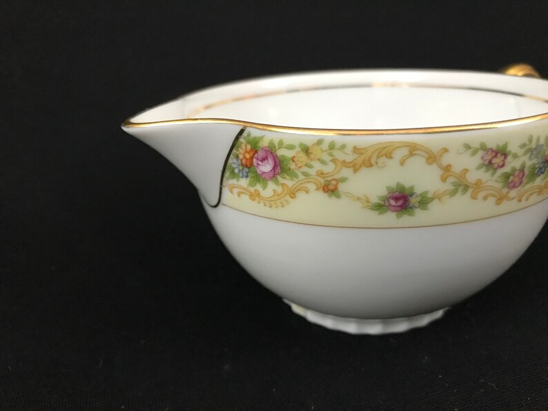 Meito China CREAMER Pitcher Modern Windsor 22K Gold Japan - Etsy