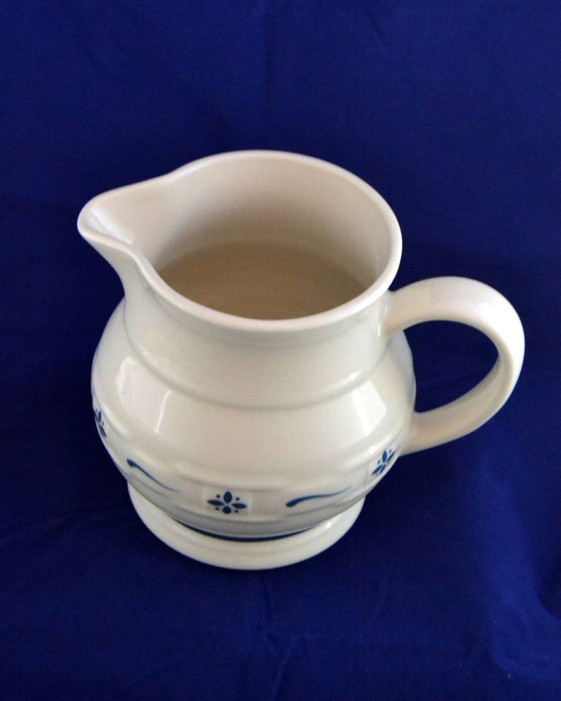 Longaberger Small 32 Oz. PITCHER, Roseville Pottery, Classic BLUE Woven ...