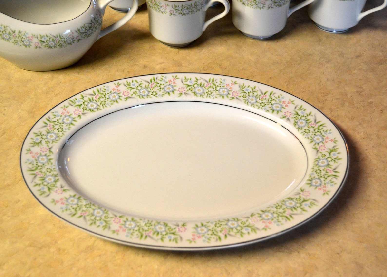 Taihei China, Springtime OVAL SERVING PLATTER Pink and Blue Flowers ...