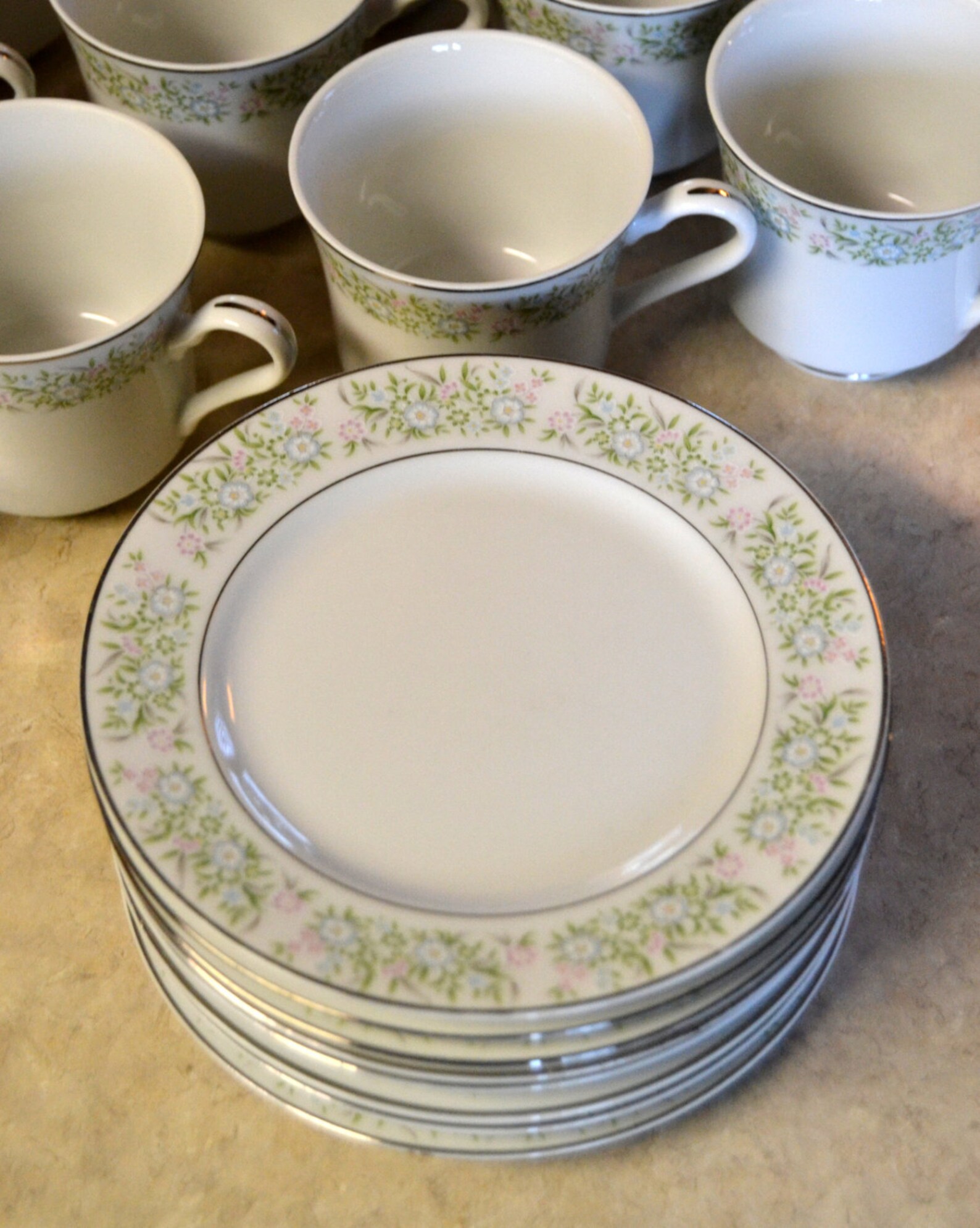 Taihei China Springtime BREAD & BUTTER PLATE Pink and Blue - Etsy