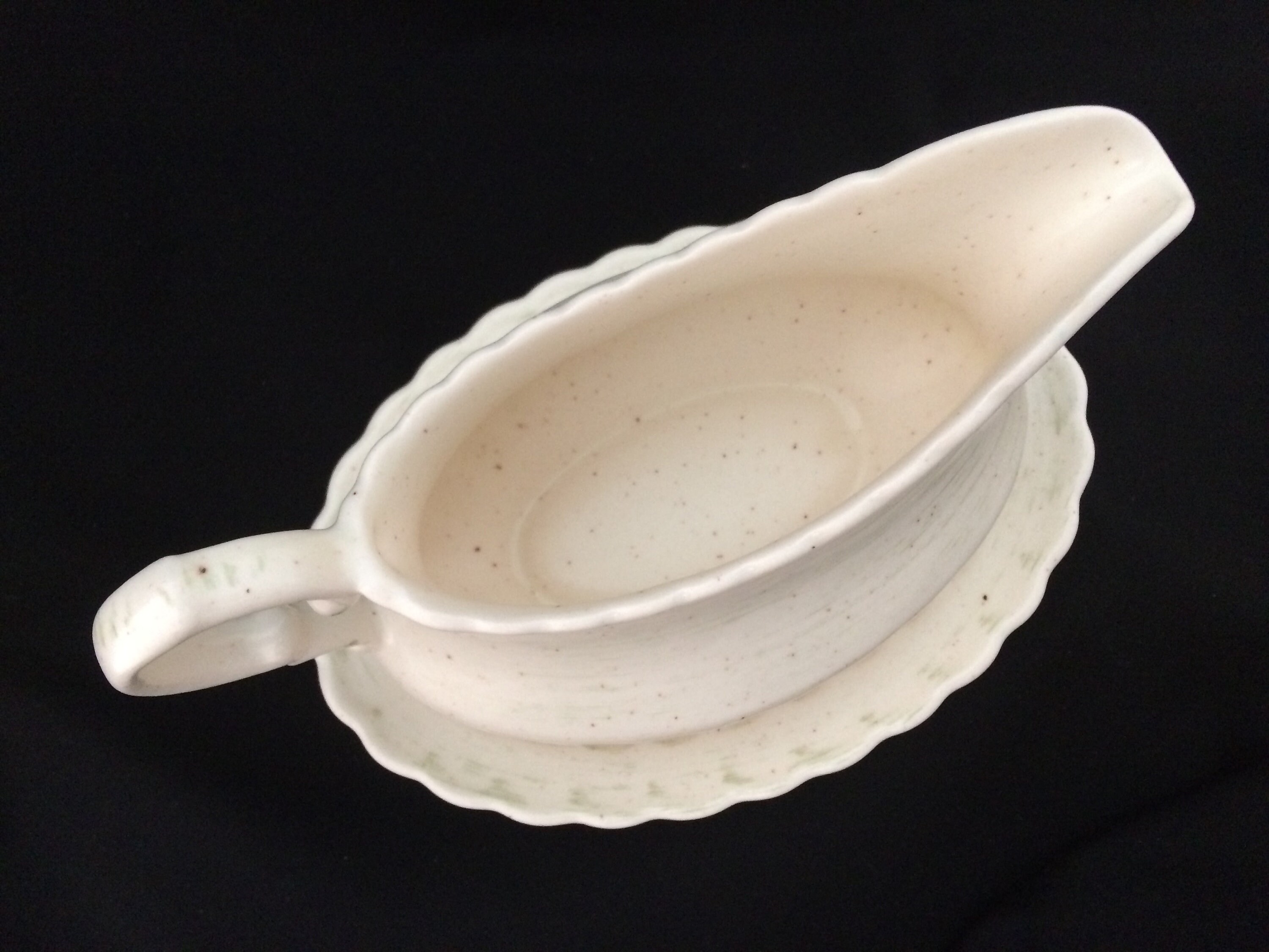 Metlox Vineyard GRAVY BOAT With Attached UNDERPLATE, Vintage California ...