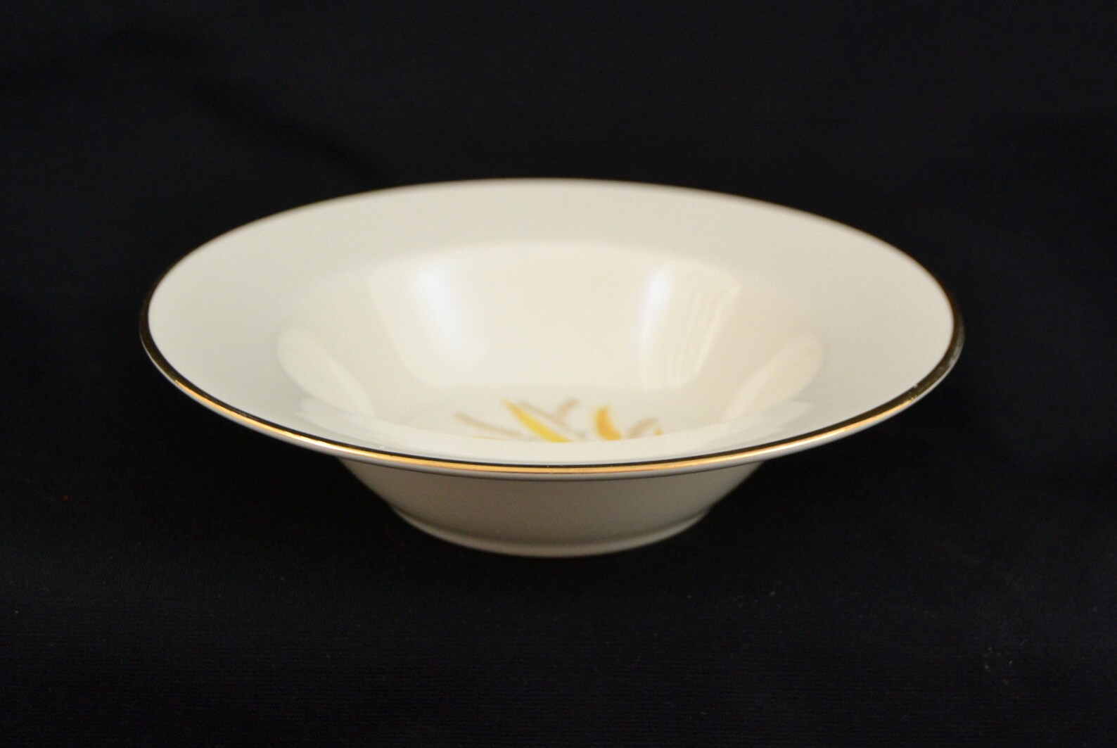 Cunningham & Pickett Golden Harvest RIM FRUIT Dessert Sauce BOWL ...