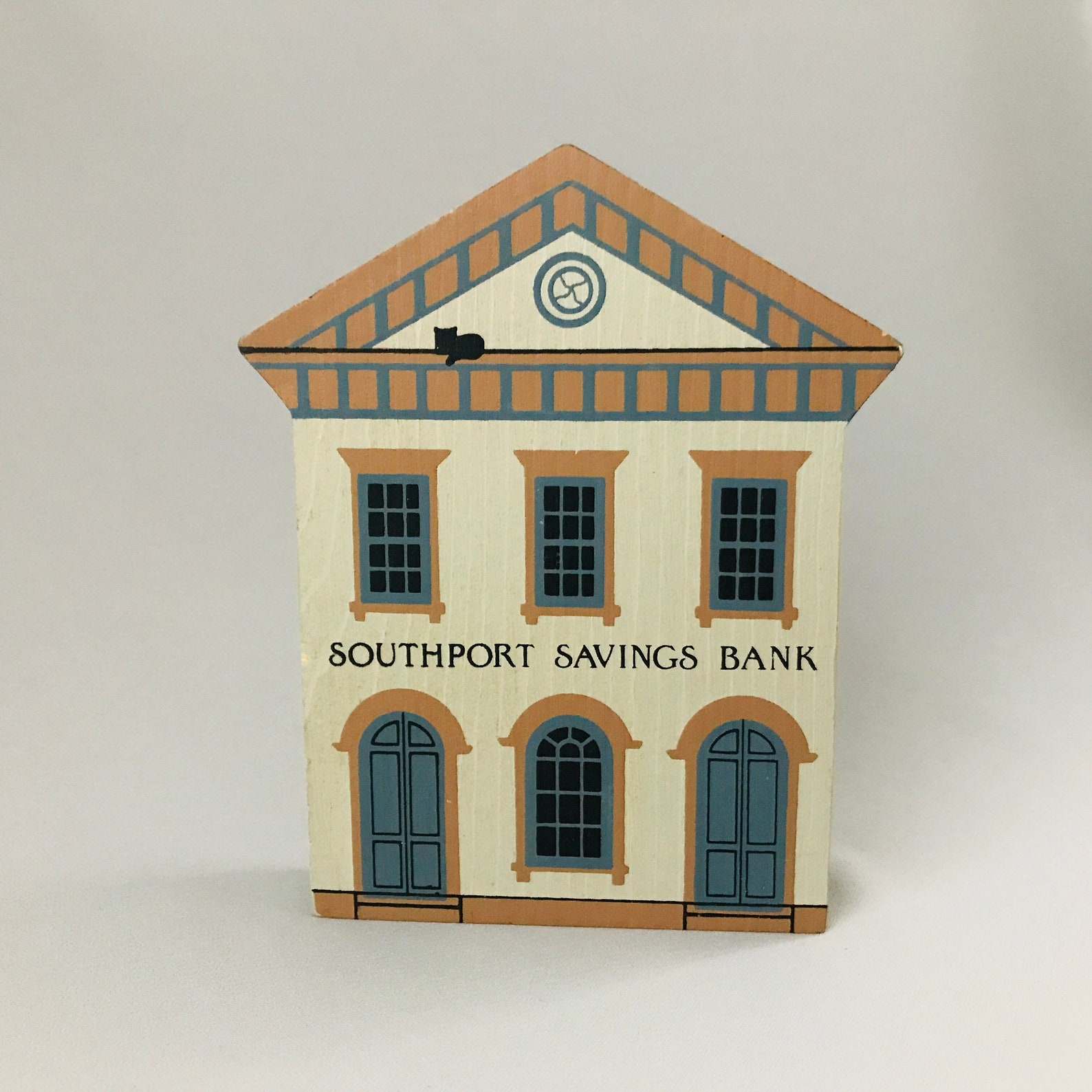 Cat's Meow Southport Savings Bank Series V Village CT 1989 Shelf Sitter ...