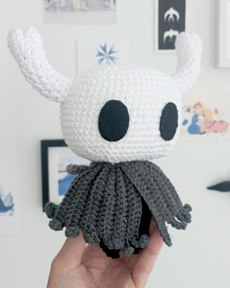 Hollow Knight Handmade Plushie – Amigurumi Toy - Etsy