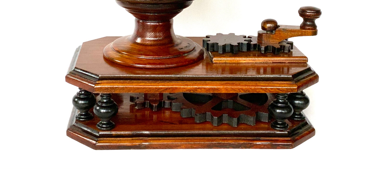 Wooden praxinoscope with crank and gears. Interchangeable | Etsy