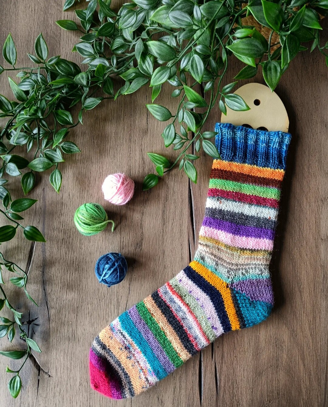Scrappy Sock Knitting Kit With Pattern Yarn Stitch Marker - Etsy Canada