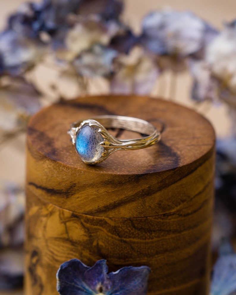 Blue Labradorite Ring “anuu”, 14k Gold Engagement Ring, Unique Nature ...