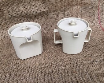 Vintage Tupperware. Sugar and Creamer Set. White With Blue Lids - Etsy