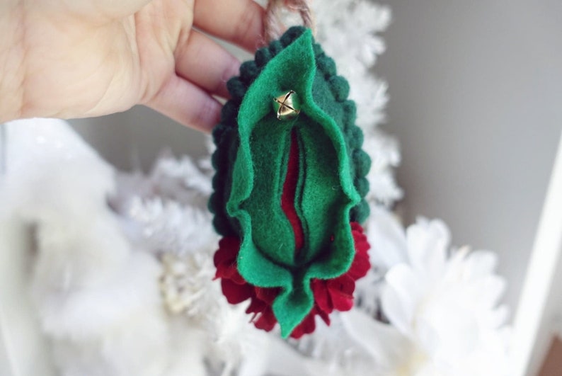 Vagina Ornament Christmas Wreath For Bags And Xmas Trees Etsy