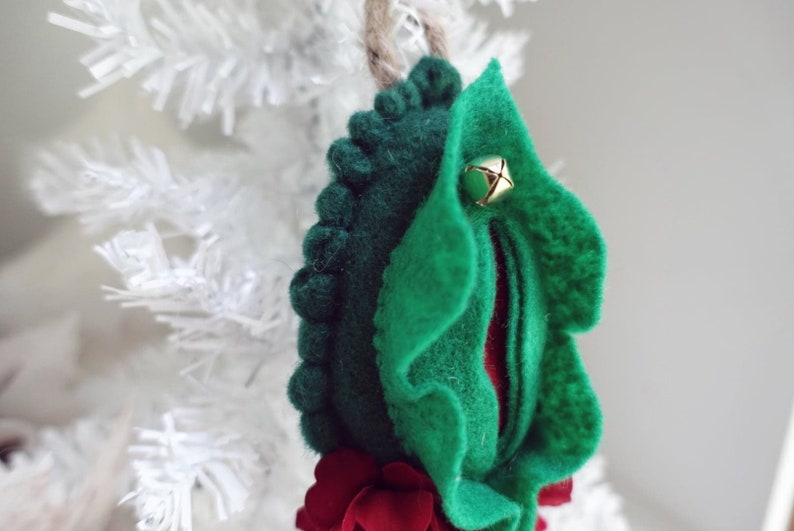 Vagina Ornament Christmas Wreath For Bags And Xmas Trees Etsy