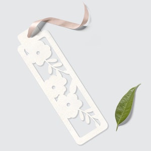 SVG 8 Book Mark Cutting Files File INSTANT DOWNLOAD - Etsy