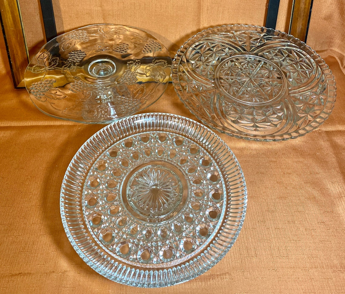 3 BEAUTIFUL Clear Glass CAKE PLATE Stands 1 Grapes on Vines - Etsy