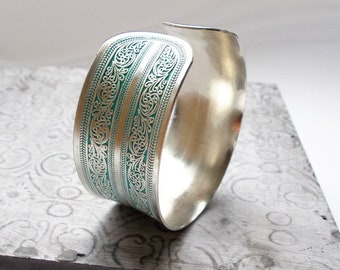 Filigree vine | Etsy