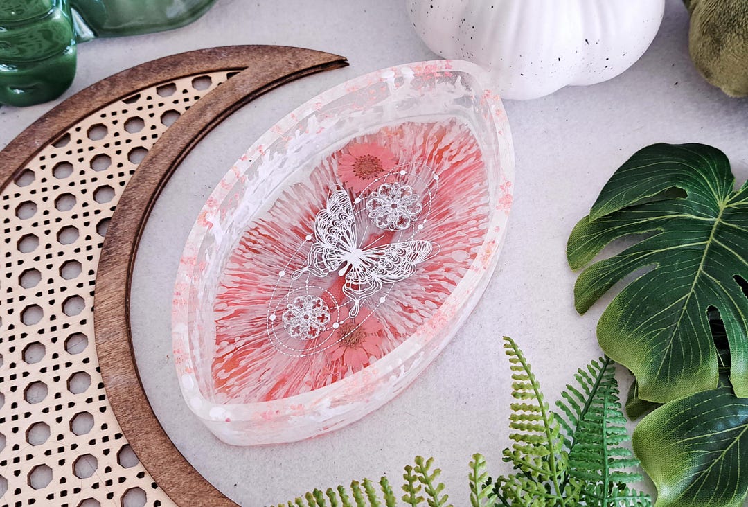 Ready to Ship - Bowl Tin "butterfly Explosion" Made of Resin White Pink ...