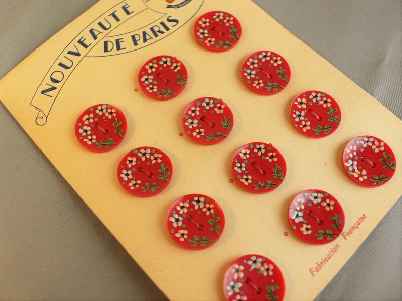 12 Vintage Buttons Nouveaute De Paris 12 Vintage Buttons Hand Painted ...