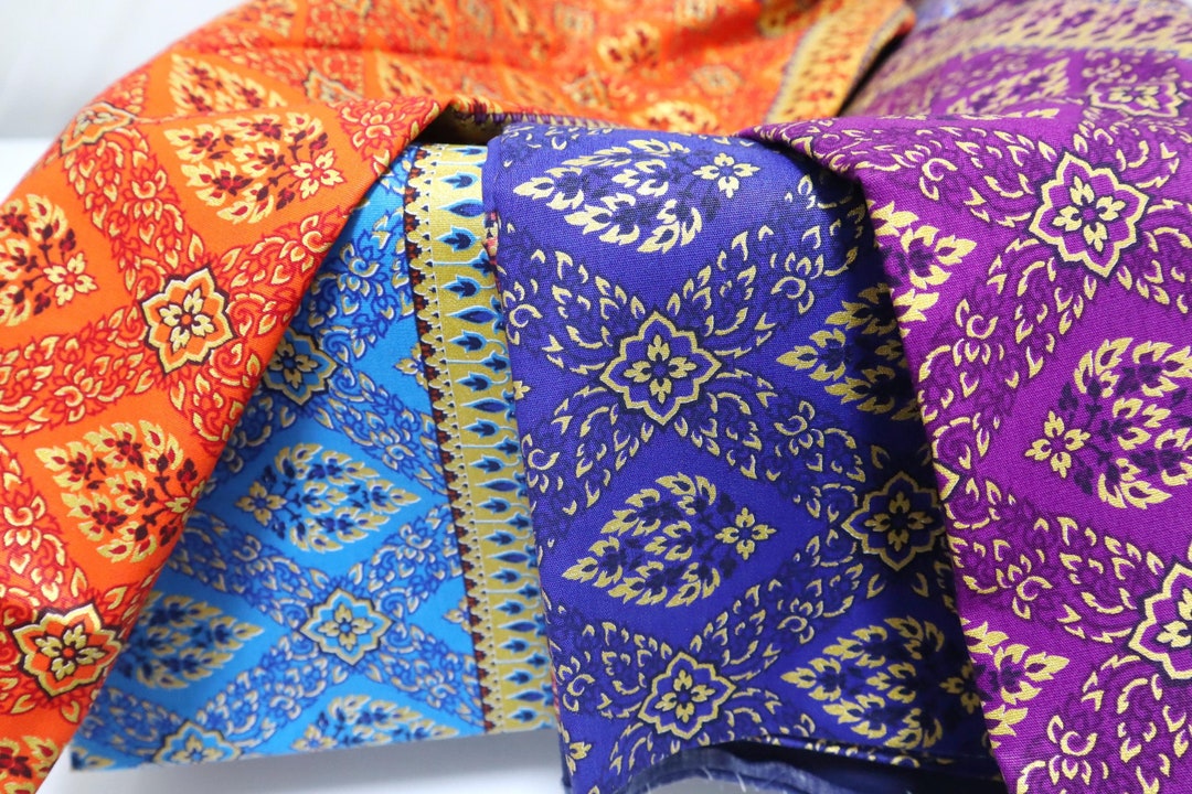 Batik Cotton Printed Fabric: Thai Pattern Sarong Skirt Material (44x78 ...