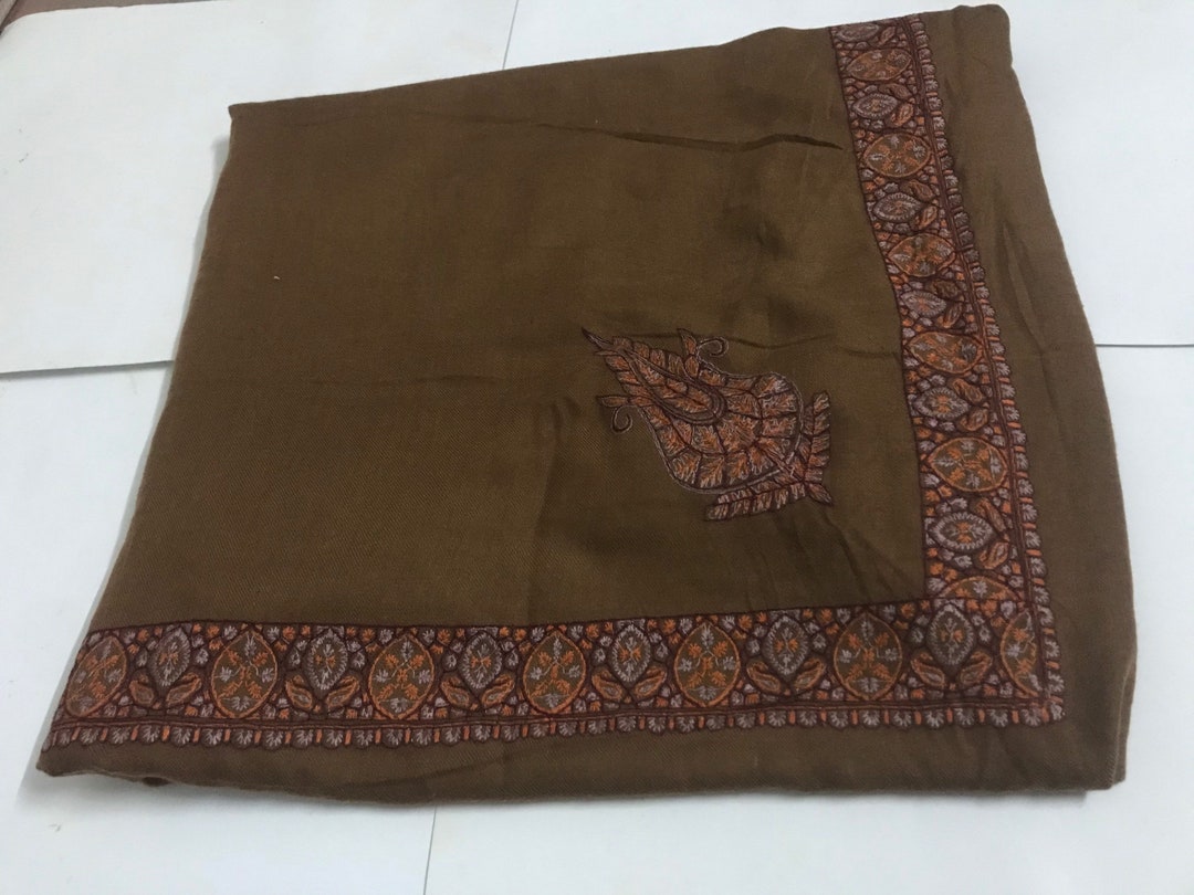 Lovely Omani Masar Saudi Scarf Shawl Embroidery Dubai Arabian Ramadan ...
