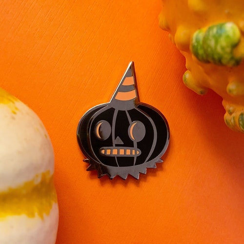 Folk Art Inspired Bat Enamel Pin - Etsy