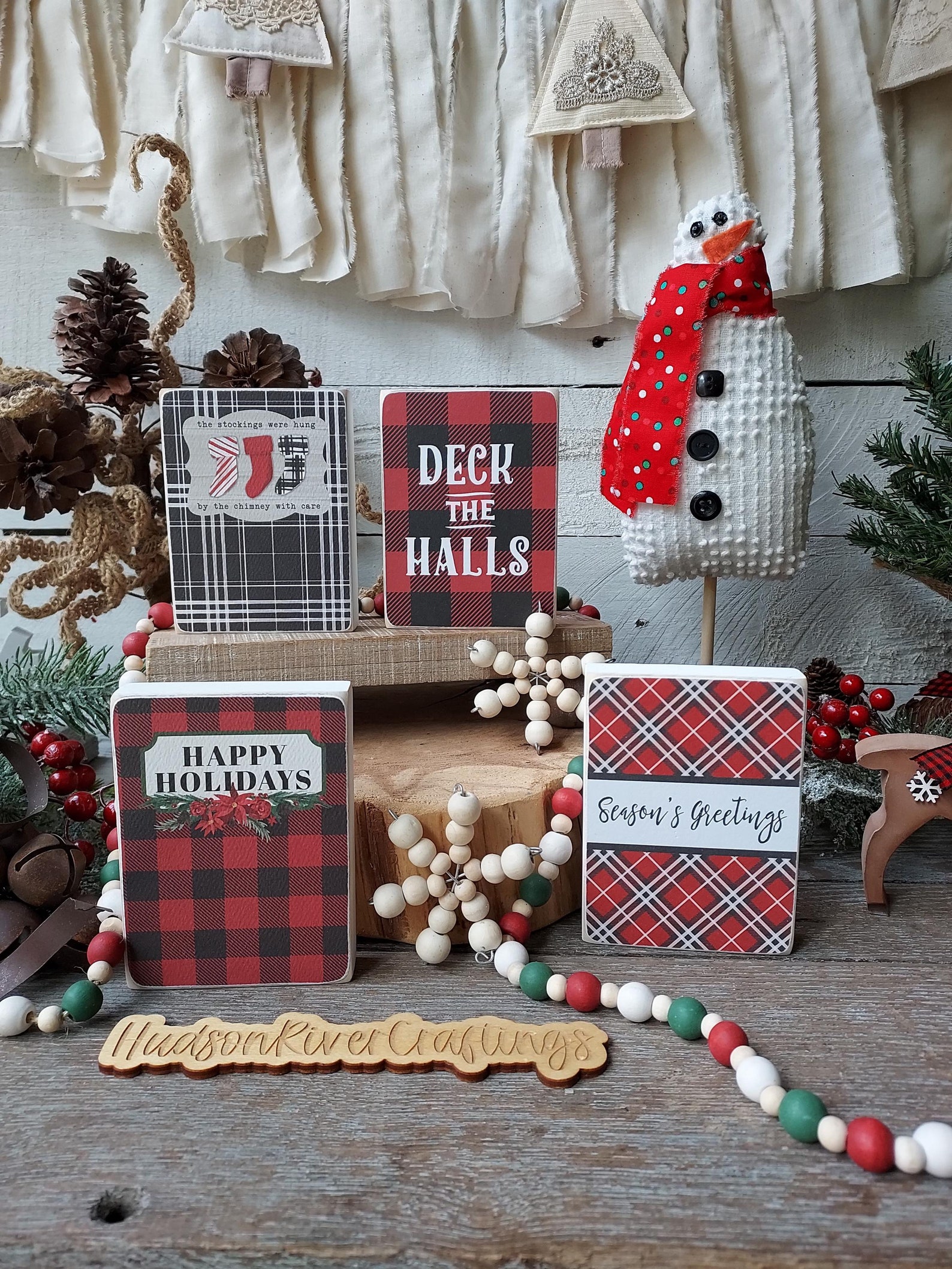 Plaid Christmas, Mini Wood Christmas Signs for Tiered Trays and ...