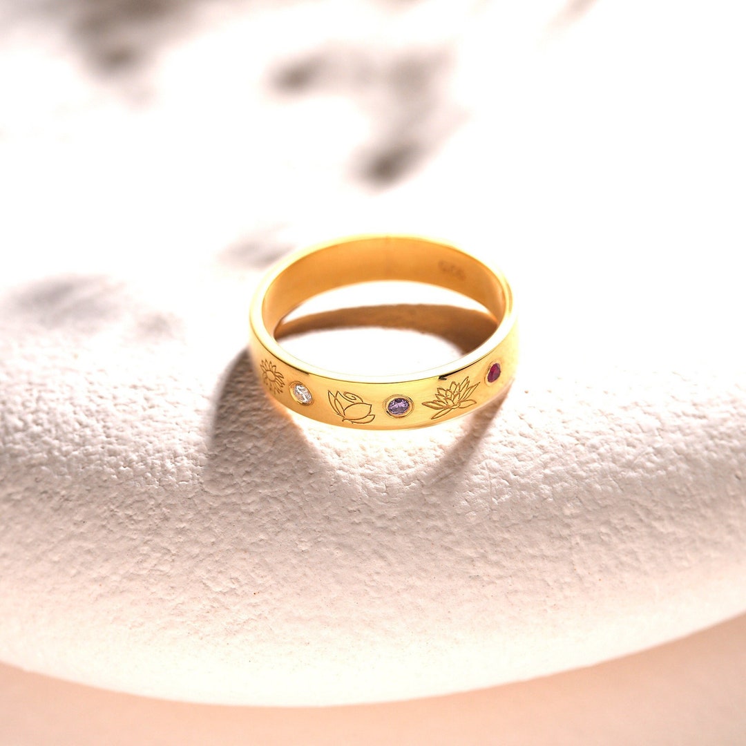 Custom Birth Flower and Birthstone Ring Sterling Silver Birthstone Ring ...