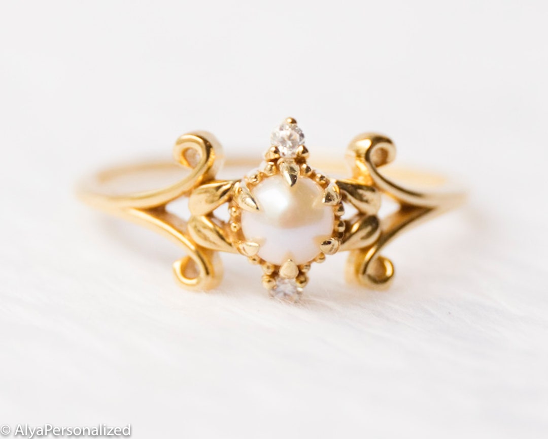14k Gold Unique Engagement Ring, Vintage Engagement Ring, Pearl Diamond ...