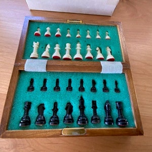 Vintage Folding Magnetic Travel Chess Set With Plastic Pieces ...