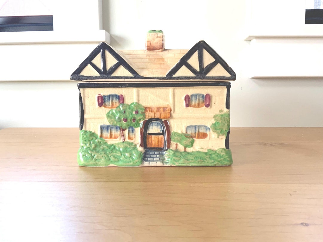 Vintage Ceramic Cottage Small Cookie Jar or Canister, Made in Japan - Etsy