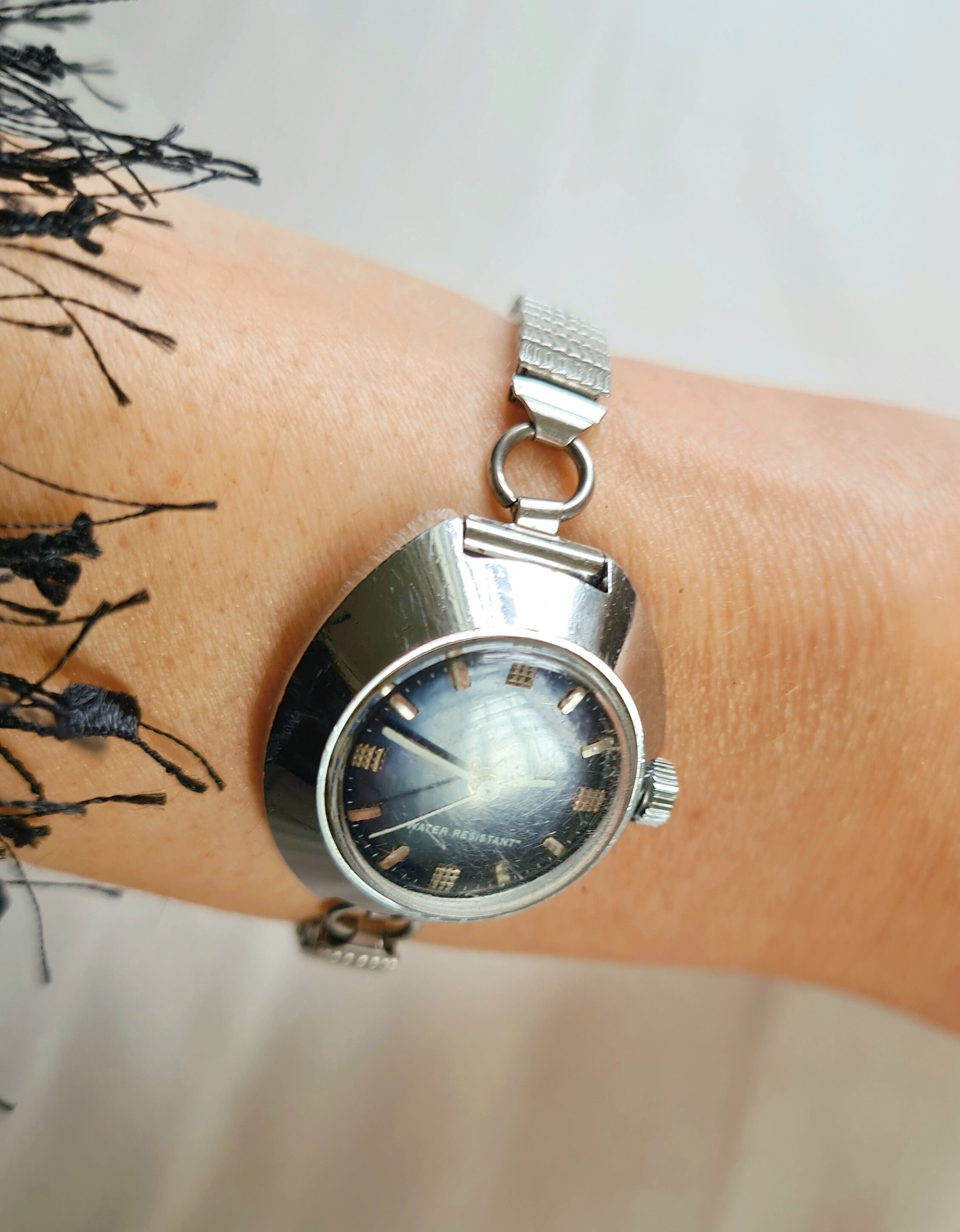 Ladies RETRO Chrome 1970s UFO Watch by TIMEX/ Swiss Made Watch / Chrome ...