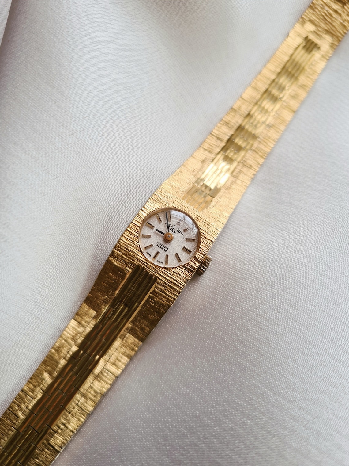 Ladies GOLD Plated 1970s Gold Vintage Watch by TALIS / Gold Plated ...