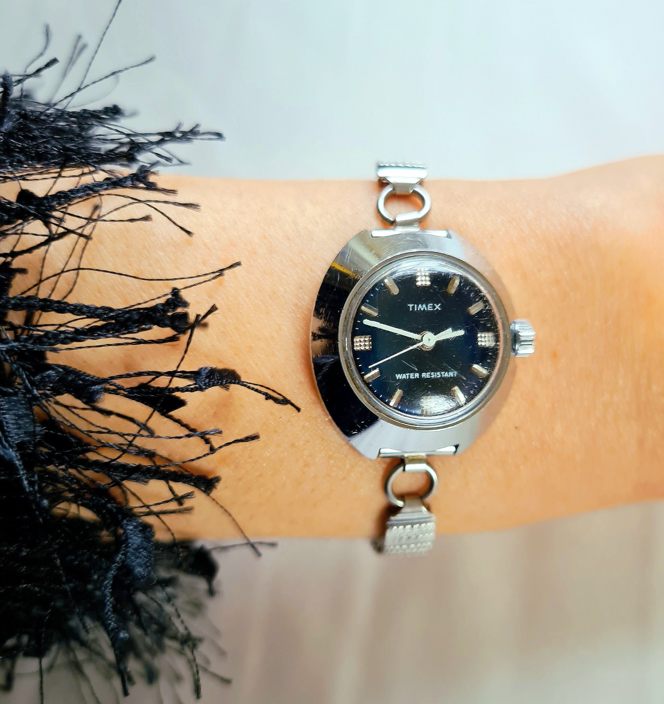 Ladies RETRO Chrome 1970s UFO Watch by TIMEX/ Swiss Made Watch / Chrome ...