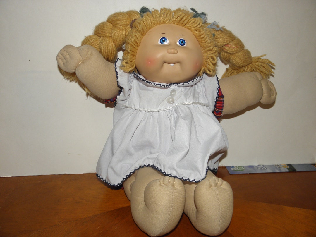 1985 Cabbage Patch Doll - Etsy