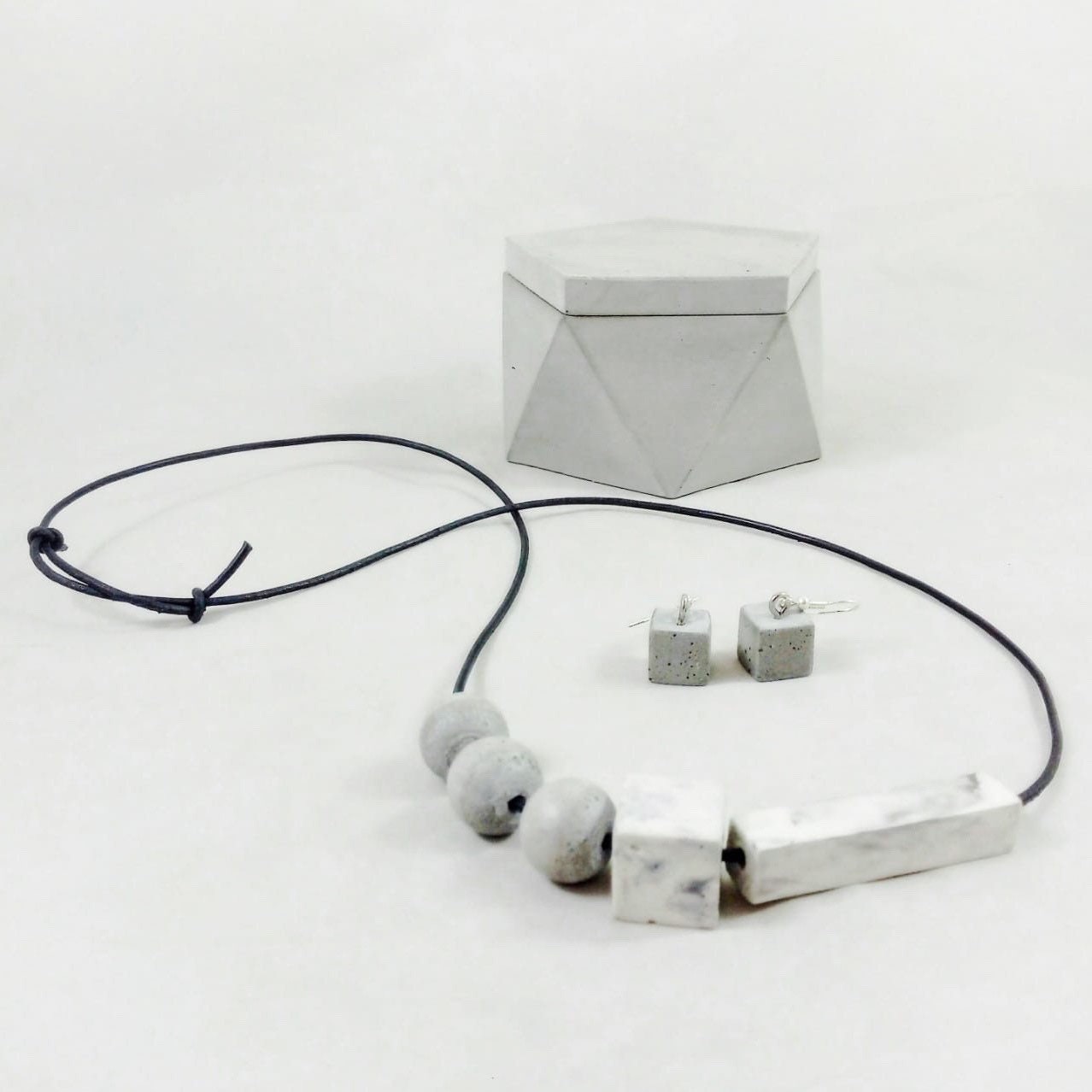 Concrete Jewelry Set - Etsy