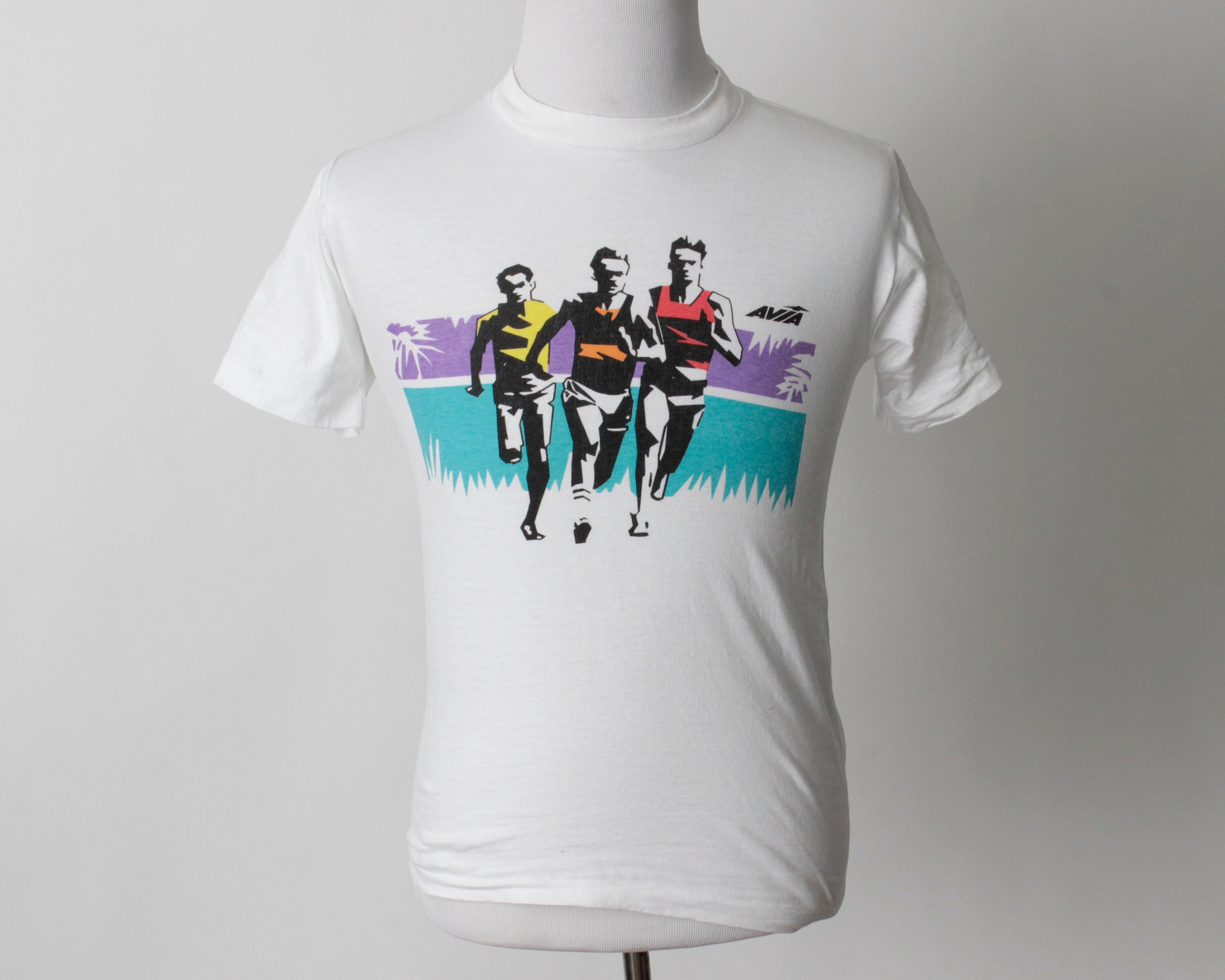 Vintage 90s Avia T Shirt Tshirt Tee Run 5k 10k Runner Running Marathon ...