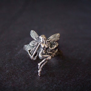 Beautiful Sterling Silver Ring With Faerie Fairy Design - Etsy