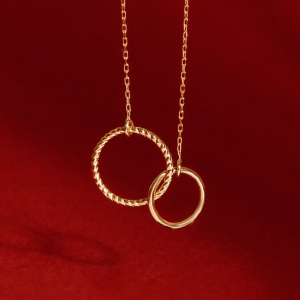 Two Rings Necklace - Etsy